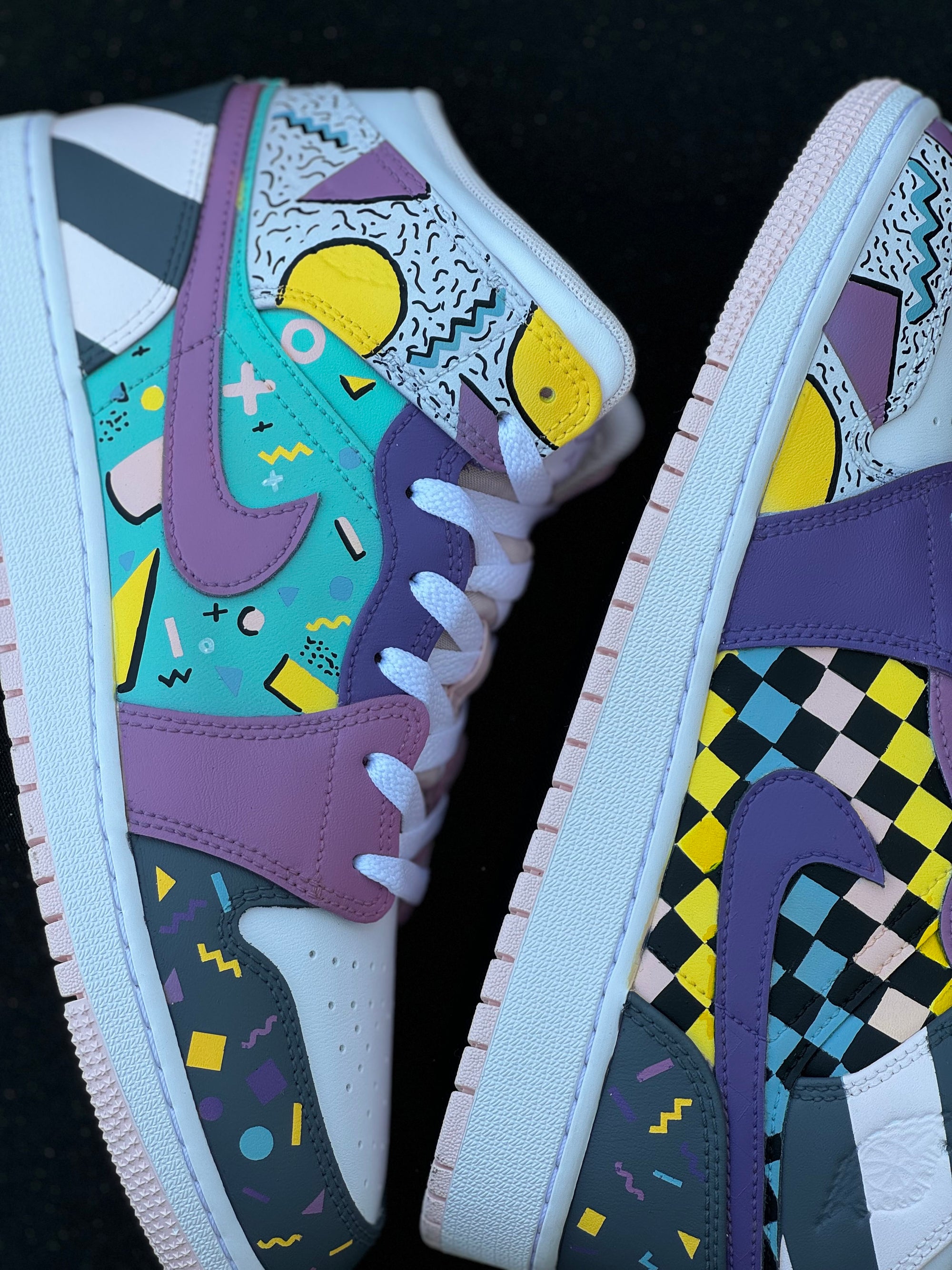 DSCMFRT | One-of-a-kind custom sneaker art that makes a statement.